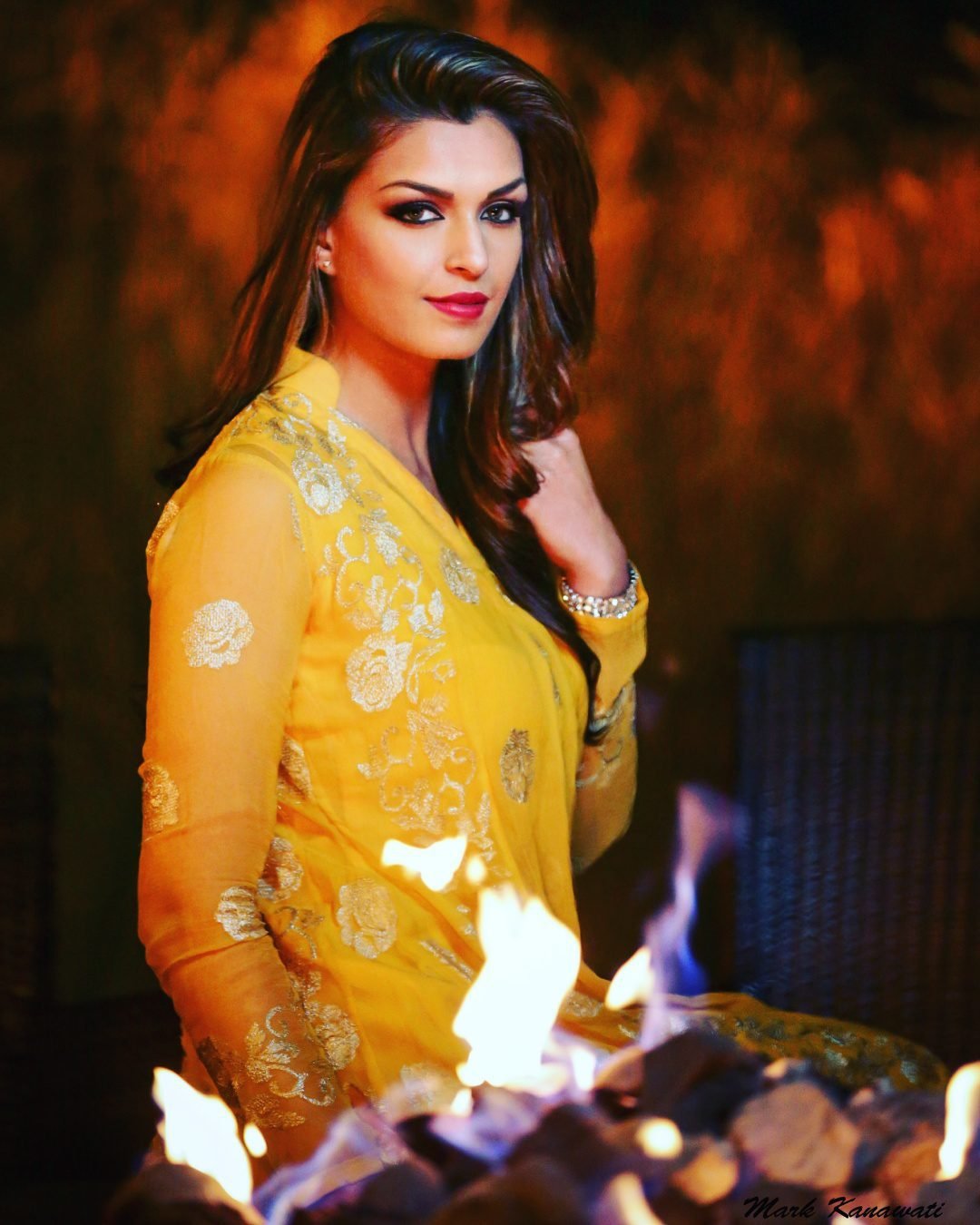 Sarish Khan - Miss Pakistan USA 2015 Bio - Miss Pakistan USA